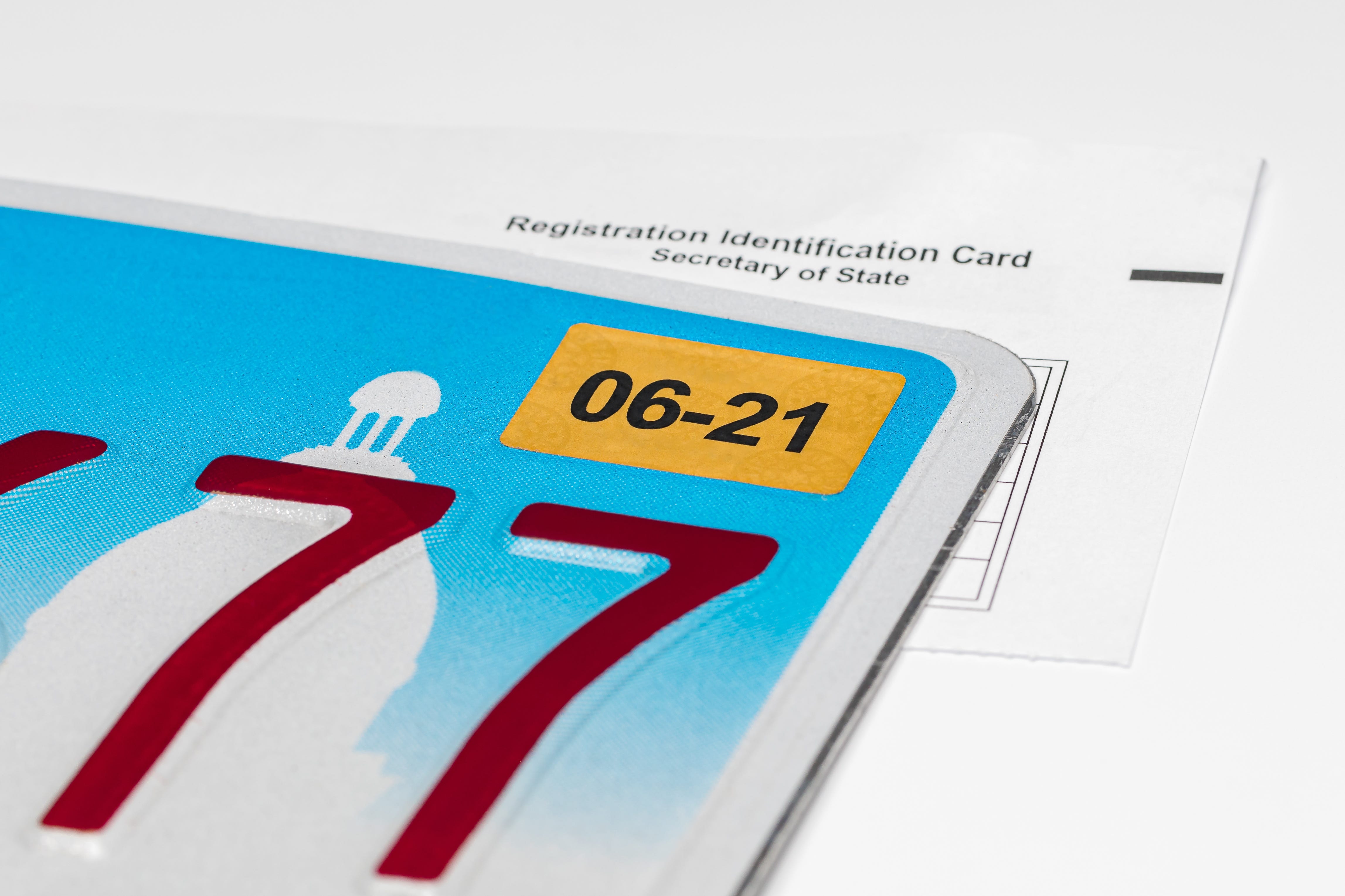IL Residents To Renew License Plate Stickers Online
