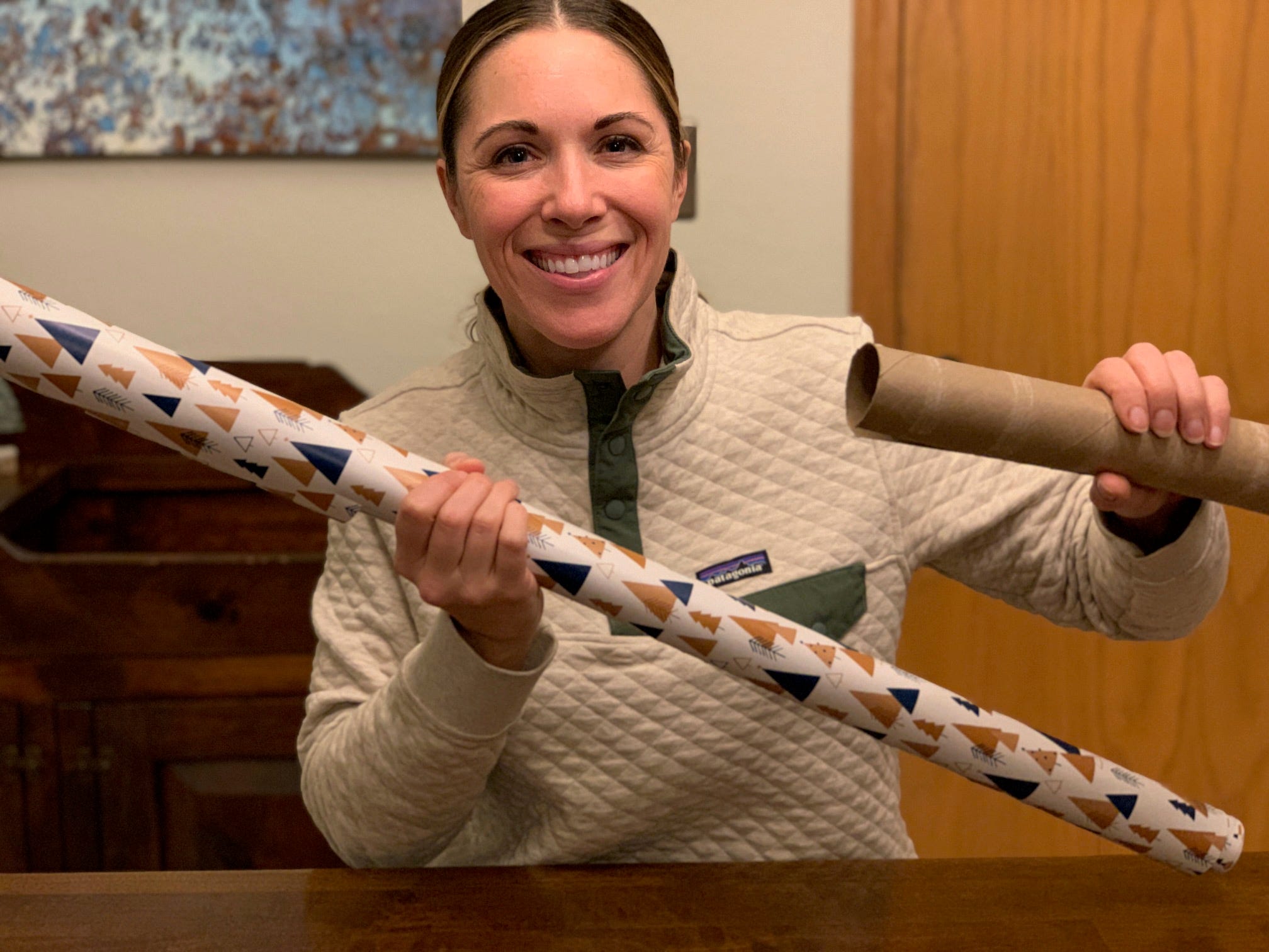 Here s How To Stop Your Wrapping Paper From Unraveling 